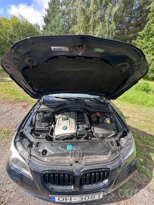Zils BMW 523 2006 Liepāja, ar dzinēja tilpumu 2.50 L un nobraukumu 308 tūkst. km par 5500 €, foto 5 vietnē AUTOMOTO.COM.LV