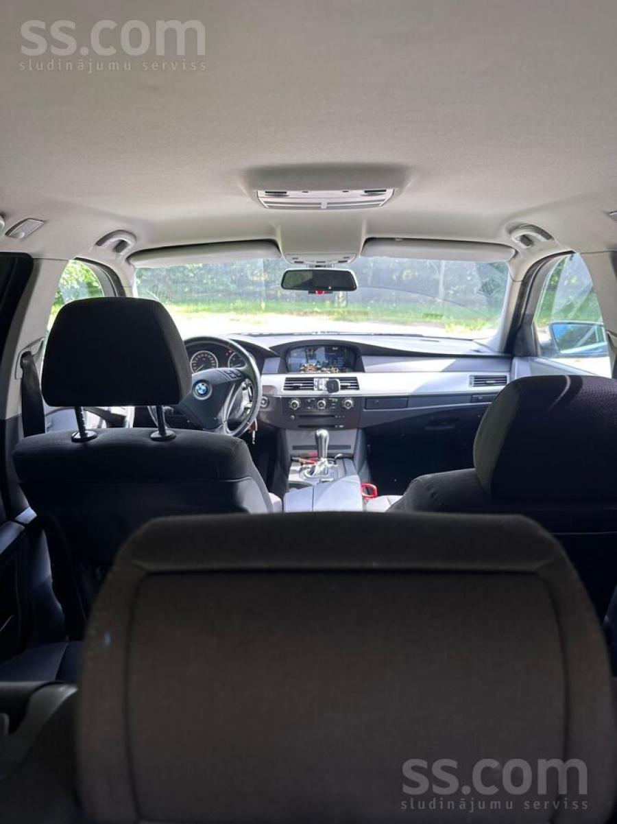 Zils BMW 523 2006 Liepāja, ar dzinēja tilpumu 2.50 L un nobraukumu 308 tūkst. km par 5500 €, foto 10 vietnē AUTOMOTO.COM.LV
