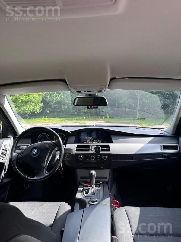 Zils BMW 523 2006 Liepāja, ar dzinēja tilpumu 2.50 L un nobraukumu 308 tūkst. km par 5500 €, foto 10 vietnē AUTOMOTO.COM.LV