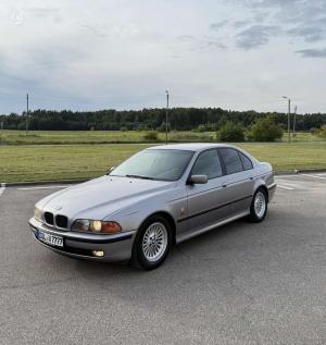 Brūns BMW 523 1997 Viļņa, ar dzinēja tilpumu 2.50 L un nobraukumu 283 tūkst. km par 2950 €, foto  vietnē AUTOMOTO.COM.LV
