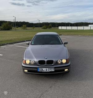 Brūns BMW 523 1997 Viļņa, ar dzinēja tilpumu 2.50 L un nobraukumu 283 tūkst. km par 2950 €, foto 3 vietnē AUTOMOTO.COM.LV