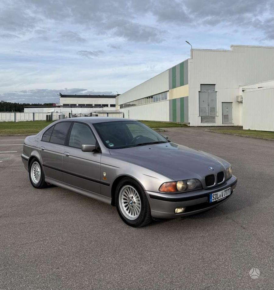 Brūns BMW 523 1997 Viļņa, ar dzinēja tilpumu 2.50 L un nobraukumu 283 tūkst. km par 2950 €, foto 4 vietnē AUTOMOTO.COM.LV