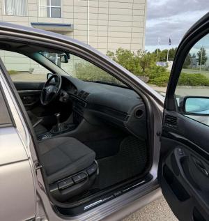 Brūns BMW 523 1997 Viļņa, ar dzinēja tilpumu 2.50 L un nobraukumu 283 tūkst. km par 2950 €, foto 14 vietnē AUTOMOTO.COM.LV