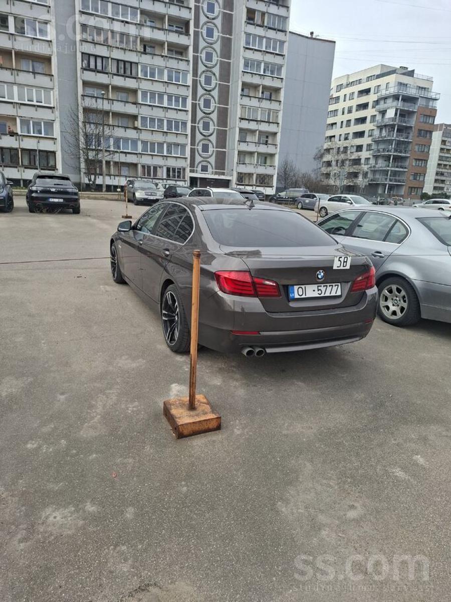 Brūns BMW 523 2010 Rīga, ar dzinēja tilpumu 3.00 L un nobraukumu 279 tūkst. km par 9750 €, foto 4 vietnē AUTOMOTO.COM.LV
