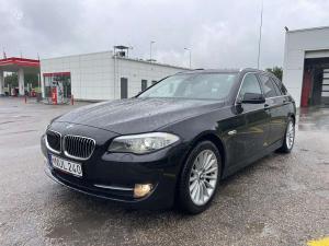 Brūns BMW 523 2011 Šauļi, ar dzinēja tilpumu 3.00 L un nobraukumu 313 tūkst. km par 5999 €, foto  vietnē AUTOMOTO.COM.LV