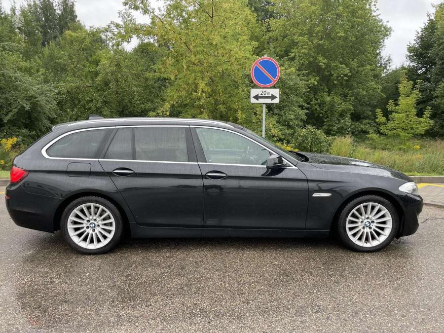 Brūns BMW 523 2011 Šauļi, ar dzinēja tilpumu 3.00 L un nobraukumu 313 tūkst. km par 5999 €, foto 8 vietnē AUTOMOTO.COM.LV