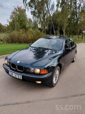 Zaļš BMW 523 1996 Balvi, ar dzinēja tilpumu 2.50 L un nobraukumu 355 tūkst. km par 1750 €, foto  vietnē AUTOMOTO.COM.LV