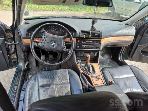 Зеленый БМВ 523 1997 в Рига, объемом двигателя 2.50 л и пробегом 230 тыс. км за 2400 €, фото 11 на AUTOMOTO.COM.LV