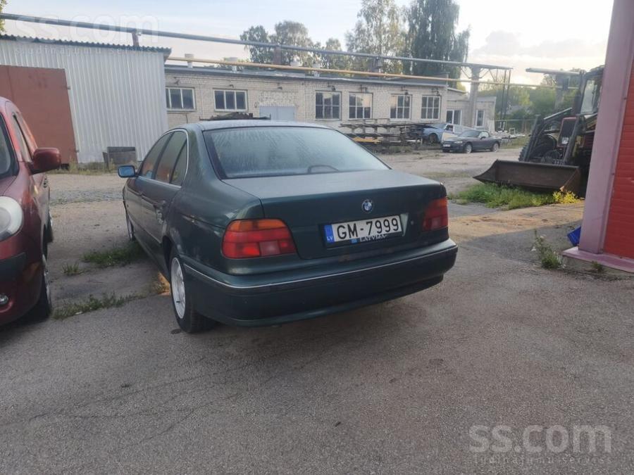 Зеленый БМВ 523 1997 в Рига, объемом двигателя 2.50 л и пробегом 280 тыс. км за 3000 €, фото 4 на AUTOMOTO.COM.LV