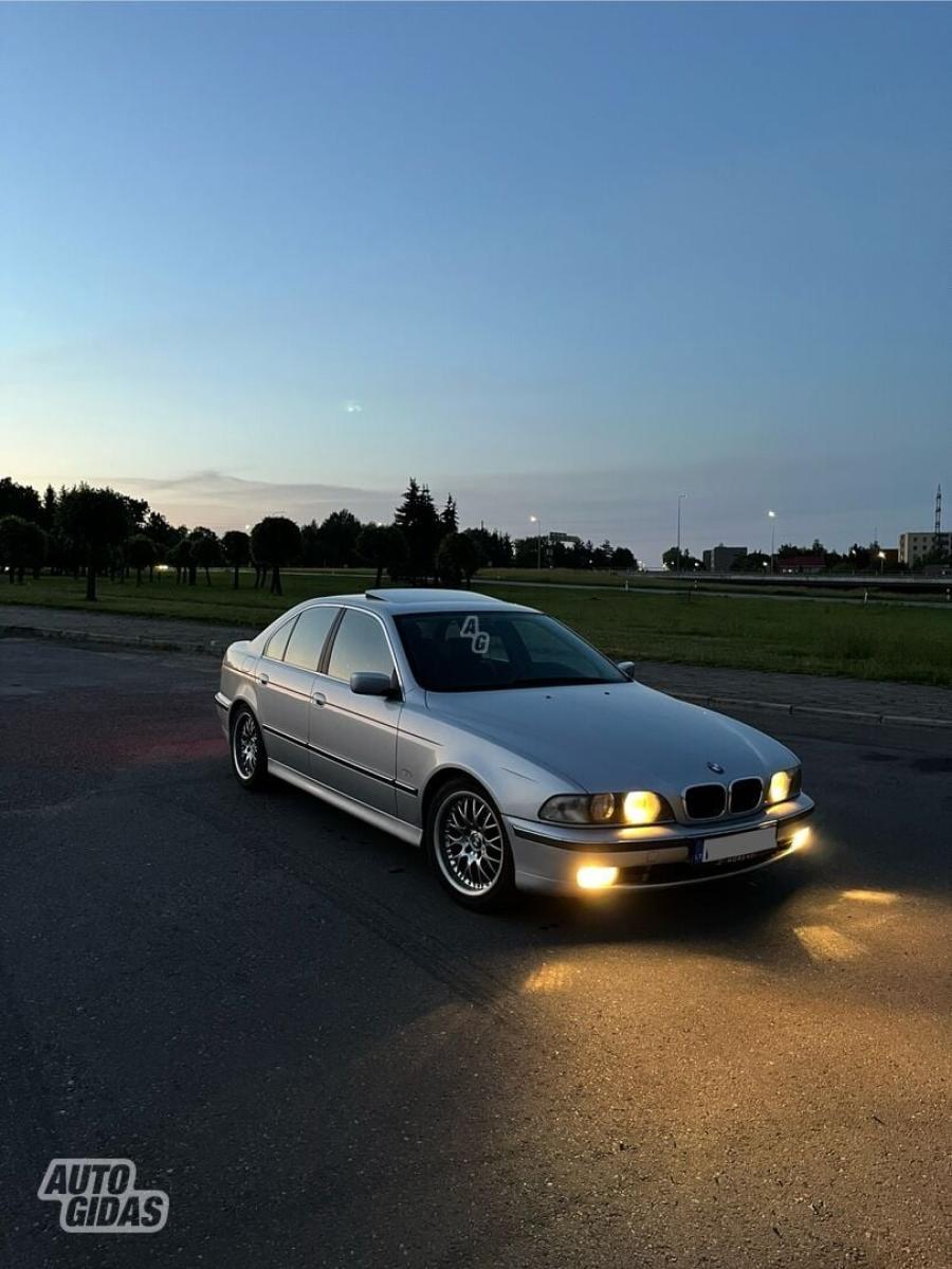 Pelēks BMW 523 1998 Kauņa, ar dzinēja tilpumu 2.50 L un nobraukumu 355 tūkst. km par 2050 €, foto 21 vietnē AUTOMOTO.COM.LV