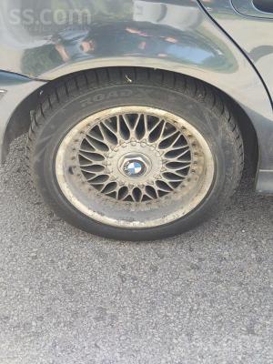 Pelēks BMW 523 1998 Rīga, ar dzinēja tilpumu 2.50 L un nobraukumu 217 tūkst. km par 1100 €, foto 4 vietnē AUTOMOTO.COM.LV