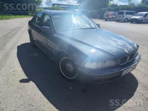 Pelēks BMW 523 1998 Rīga, ar dzinēja tilpumu 2.50 L un nobraukumu 217 tūkst. km par 1100 €, foto 6 vietnē AUTOMOTO.COM.LV
