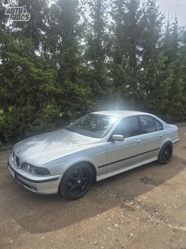 Grey BMW 523 1999 in Klaipeda, with an engine capacity of 2.50 L and mileage of 266 thousand km for 2000 €, photo 4 on AUTOMOTO.COM.LV