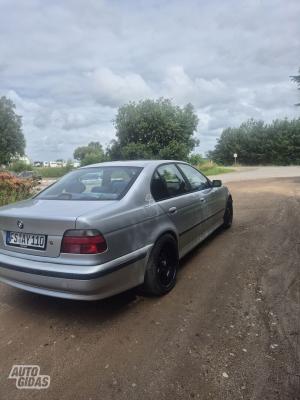 Pelēks BMW 523 1999 Klaipėda, ar dzinēja tilpumu 2.50 L un nobraukumu 266 tūkst. km par 2000 €, foto 6 vietnē AUTOMOTO.COM.LV