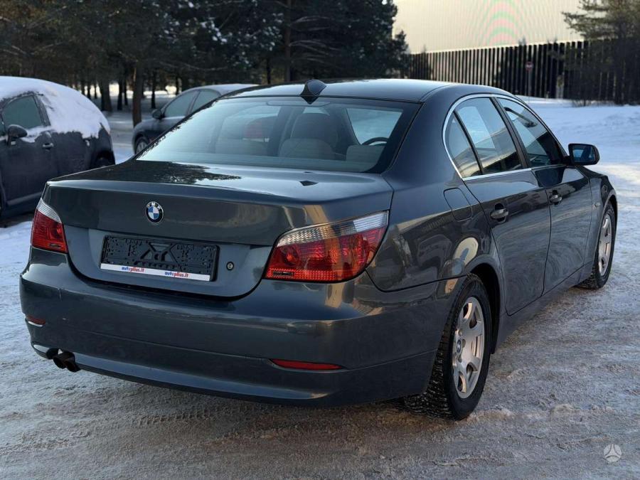 Pelēks BMW 523 2004 Rokiškis, ar dzinēja tilpumu 2.00 L un nobraukumu 258 tūkst. km par 2450 €, foto 6 vietnē AUTOMOTO.COM.LV