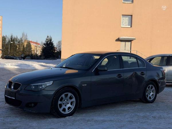 Grey BMW 523 2004 in Rokiskis, with an engine capacity of 2.00 L and mileage of 258 thousand km for 2450 €, photo 9 on AUTOMOTO.COM.LV