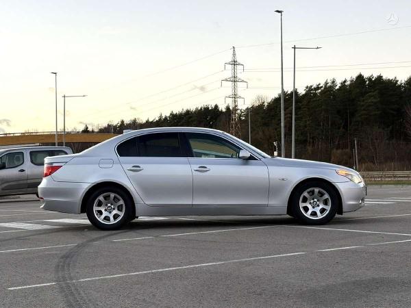 Pelēks BMW 523 2005 Kauņa, ar dzinēja tilpumu 2.50 L un nobraukumu 275 tūkst. km par 3300 €, foto 10 vietnē AUTOMOTO.COM.LV