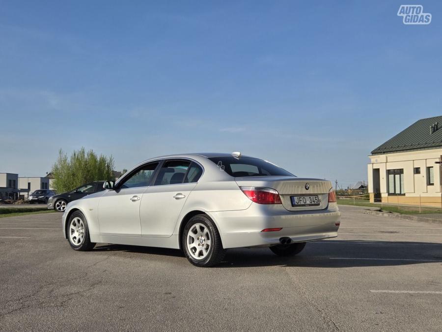 Pelēks BMW 523 2005 Kauņa, ar dzinēja tilpumu 2.50 L un nobraukumu 277 tūkst. km par 3000 €, foto 6 vietnē AUTOMOTO.COM.LV