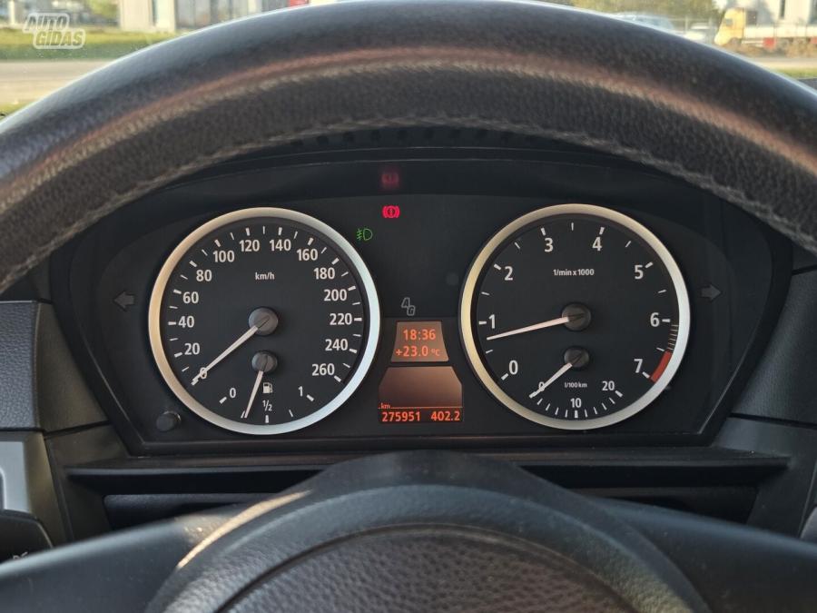 Pelēks BMW 523 2005 Kauņa, ar dzinēja tilpumu 2.50 L un nobraukumu 277 tūkst. km par 3000 €, foto 12 vietnē AUTOMOTO.COM.LV