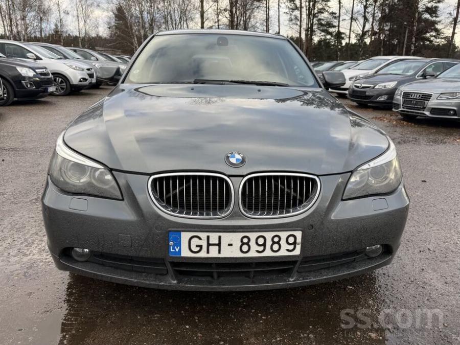 Grey BMW 523 2006 in Riga, with an engine capacity of 2.50 L and mileage of 0 thousand km for 2990 €, photo 4 on AUTOMOTO.COM.LV