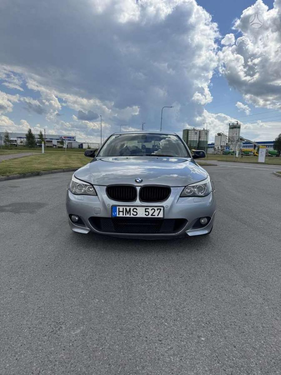 Grey BMW 523 2006 in Klaipeda, with an engine capacity of 2.50 L and mileage of 297 thousand km for 3500 €, photo 8 on AUTOMOTO.COM.LV
