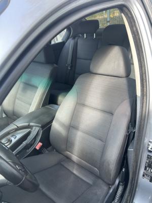 Grey BMW 523 2006 in Rakvere, with an engine capacity of 2.50 L and mileage of 293 thousand km for 3000 €, photo 8 on AUTOMOTO.COM.LV