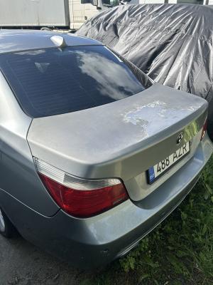 Grey BMW 523 2006 in Rakvere, with an engine capacity of 2.50 L and mileage of 293 thousand km for 3000 €, photo 17 on AUTOMOTO.COM.LV