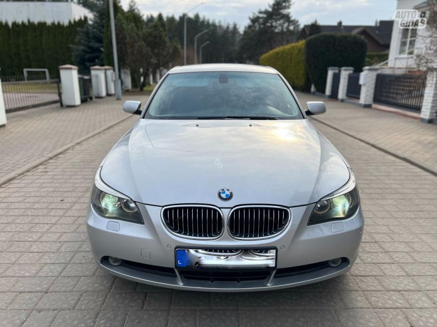 Pelēks BMW 523 2007 Viļņa, ar dzinēja tilpumu 2.50 L un nobraukumu 286 tūkst. km par 3450 €, foto 3 vietnē AUTOMOTO.COM.LV