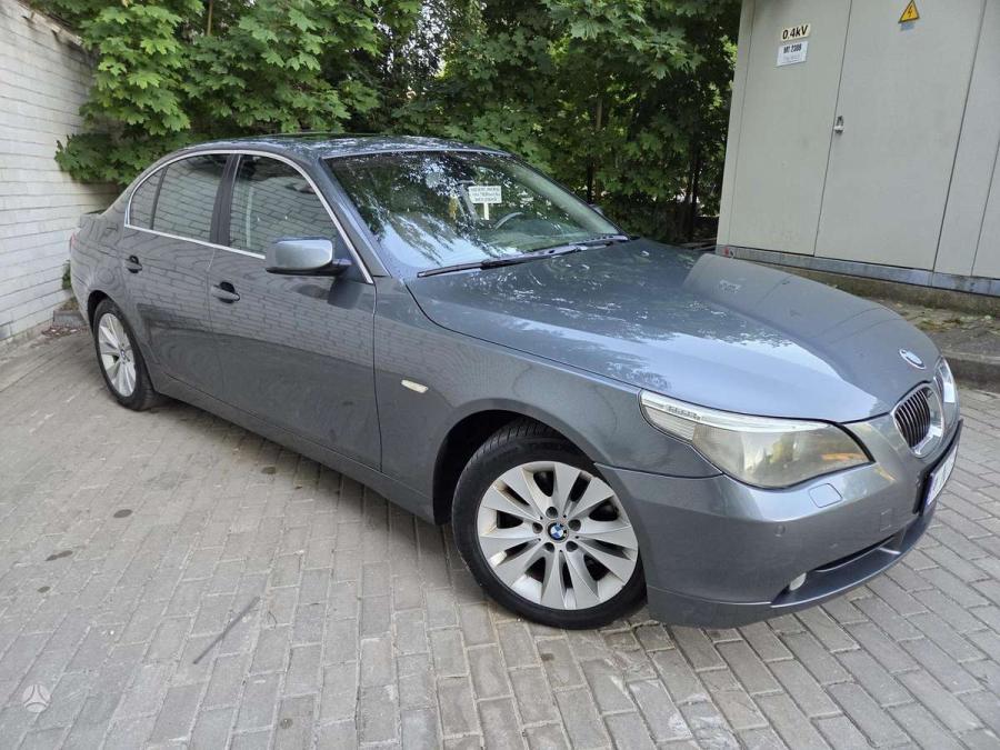 Pelēks BMW 523 2007 Viļņa, ar dzinēja tilpumu 2.50 L un nobraukumu 320 tūkst. km par 2400 €, foto 6 vietnē AUTOMOTO.COM.LV