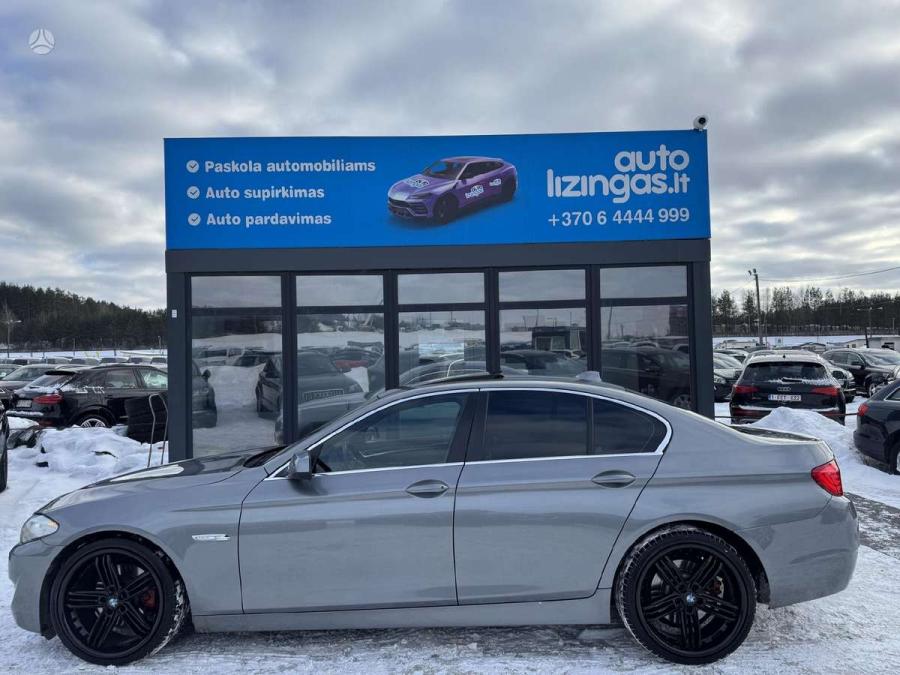 Grey BMW 523 2010 in Vilnius, with an engine capacity of 3.00 L and mileage of 274 thousand km for 8750 €, photo 6 on AUTOMOTO.COM.LV