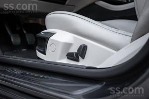 Grey BMW 523 2010 in Riga, with an engine capacity of 3.00 L and mileage of 176 thousand km for 8950 €, photo 9 on AUTOMOTO.COM.LV