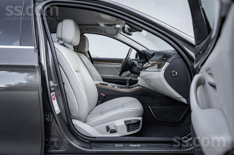 Grey BMW 523 2010 in Riga, with an engine capacity of 3.00 L and mileage of 176 thousand km for 8950 €, photo 10 on AUTOMOTO.COM.LV