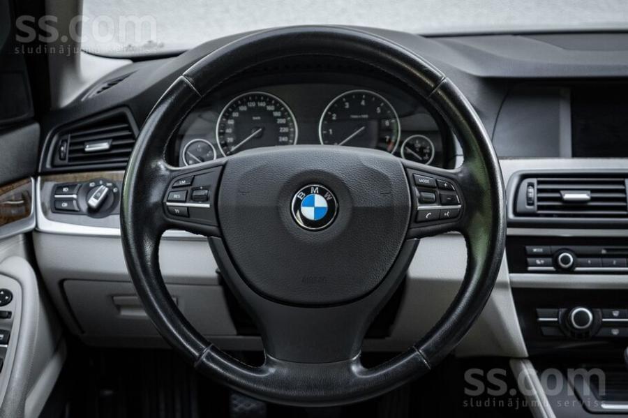 Grey BMW 523 2010 in Riga, with an engine capacity of 3.00 L and mileage of 176 thousand km for 8950 €, photo 18 on AUTOMOTO.COM.LV