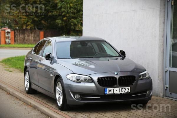 Grey BMW 523 2010 in Riga, with an engine capacity of 3.00 L and mileage of 336 thousand km for 7495 €, photo 5 on AUTOMOTO.COM.LV