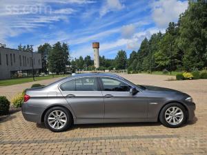 Grey BMW 523 2011 in Riga, with an engine capacity of 3.00 L and mileage of 249 thousand km for 9950 €, photo 6 on AUTOMOTO.COM.LV