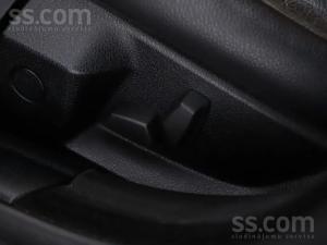 Grey BMW 523 2011 in Jelgava, with an engine capacity of 3.00 L and mileage of 241 thousand km for 6590 €, photo 21 on AUTOMOTO.COM.LV