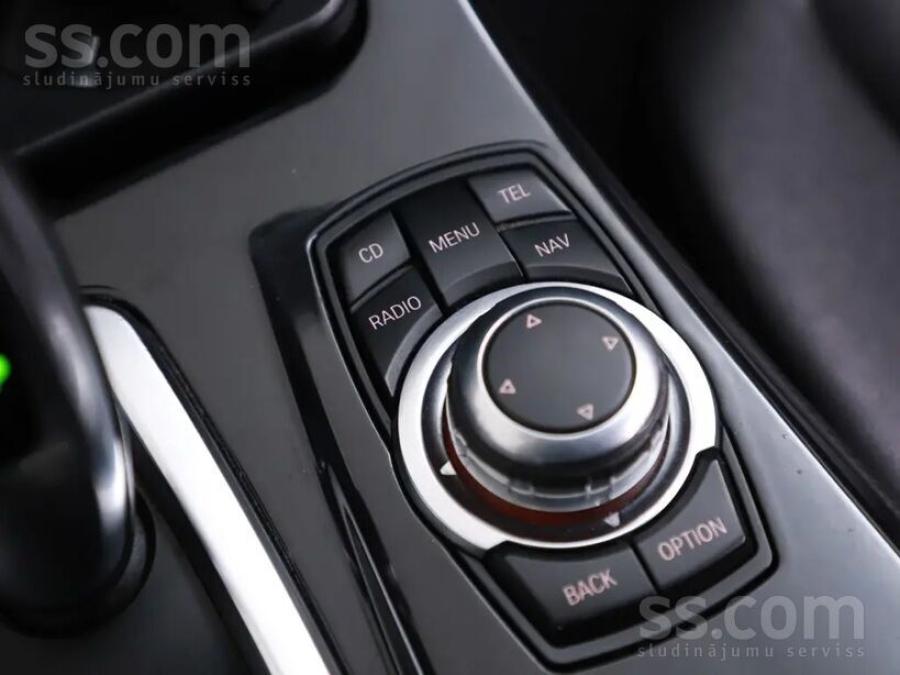 Grey BMW 523 2011 in Jelgava, with an engine capacity of 3.00 L and mileage of 241 thousand km for 6590 €, photo 22 on AUTOMOTO.COM.LV