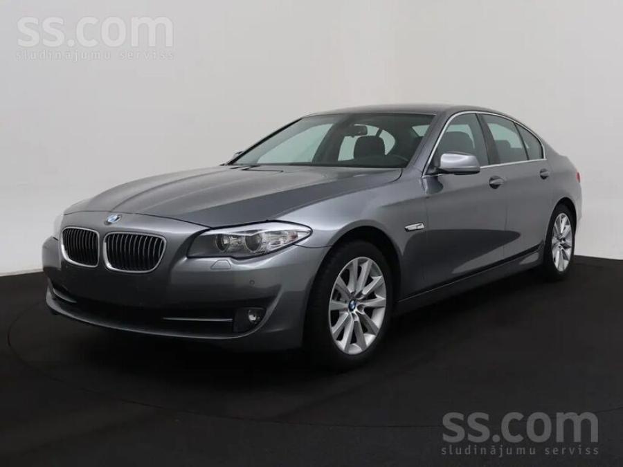 Grey BMW 523 2011 in Jelgava, with an engine capacity of 3.00 L and mileage of 241 thousand km for 6590 €, photo 31 on AUTOMOTO.COM.LV