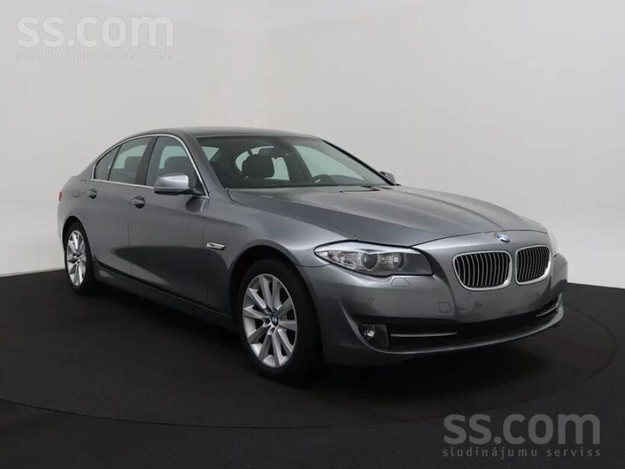 Grey BMW 523 2011 in Jelgava, with an engine capacity of 3.00 L and mileage of 241 thousand km for 6590 €, photo 34 on AUTOMOTO.COM.LV