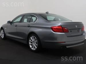 Grey BMW 523 2011 in Jelgava, with an engine capacity of 3.00 L and mileage of 241 thousand km for 6590 €, photo 35 on AUTOMOTO.COM.LV