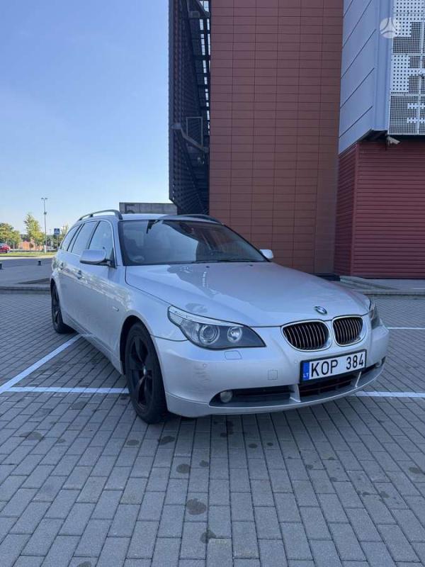 Pelēks BMW 523 2006 Klaipėda, ar dzinēja tilpumu 2.50 L un nobraukumu 334 tūkst. km par 2900 €, foto 1 vietnē AUTOMOTO.COM.LV
