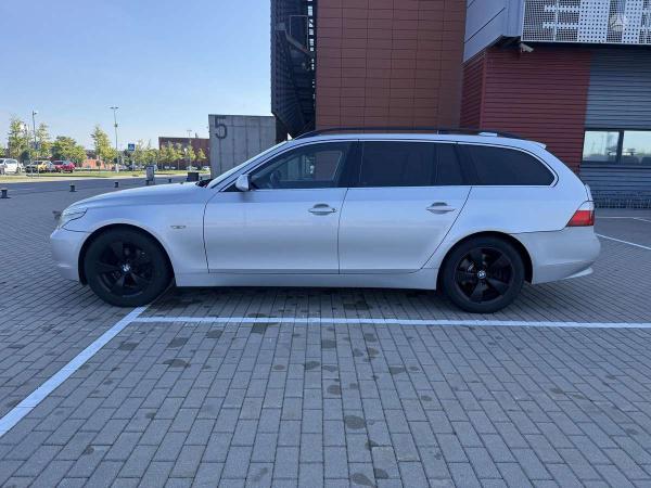 Pelēks BMW 523 2006 Klaipėda, ar dzinēja tilpumu 2.50 L un nobraukumu 334 tūkst. km par 2900 €, foto 4 vietnē AUTOMOTO.COM.LV