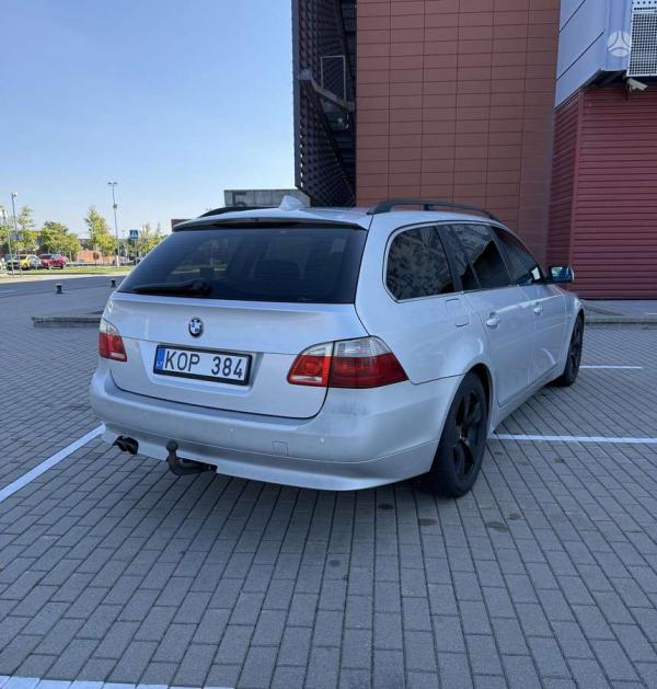 Pelēks BMW 523 2006 Klaipėda, ar dzinēja tilpumu 2.50 L un nobraukumu 334 tūkst. km par 2900 €, foto 7 vietnē AUTOMOTO.COM.LV