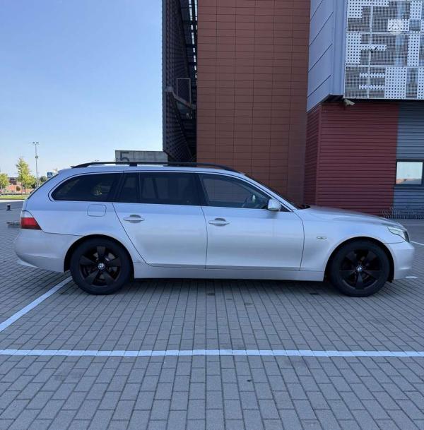 Pelēks BMW 523 2006 Klaipėda, ar dzinēja tilpumu 2.50 L un nobraukumu 334 tūkst. km par 2900 €, foto 8 vietnē AUTOMOTO.COM.LV