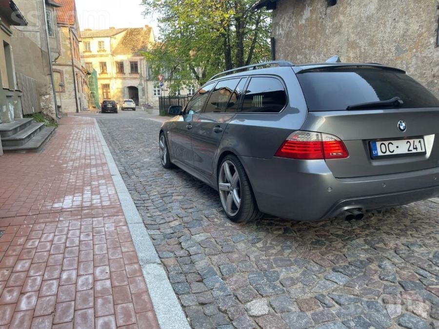 Pelēks BMW 523 2007 Cēsis, ar dzinēja tilpumu 2.50 L un nobraukumu 285 tūkst. km par 1400 €, foto 2 vietnē AUTOMOTO.COM.LV