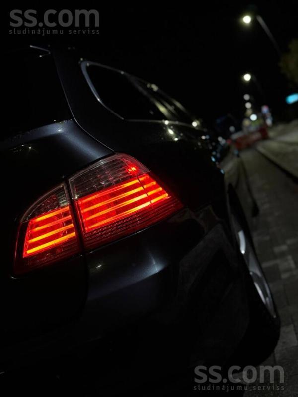 Pelēks BMW 523 2007 Rīga, ar dzinēja tilpumu 2.50 L un nobraukumu 367 tūkst. km par 2290 €, foto 3 vietnē AUTOMOTO.COM.LV