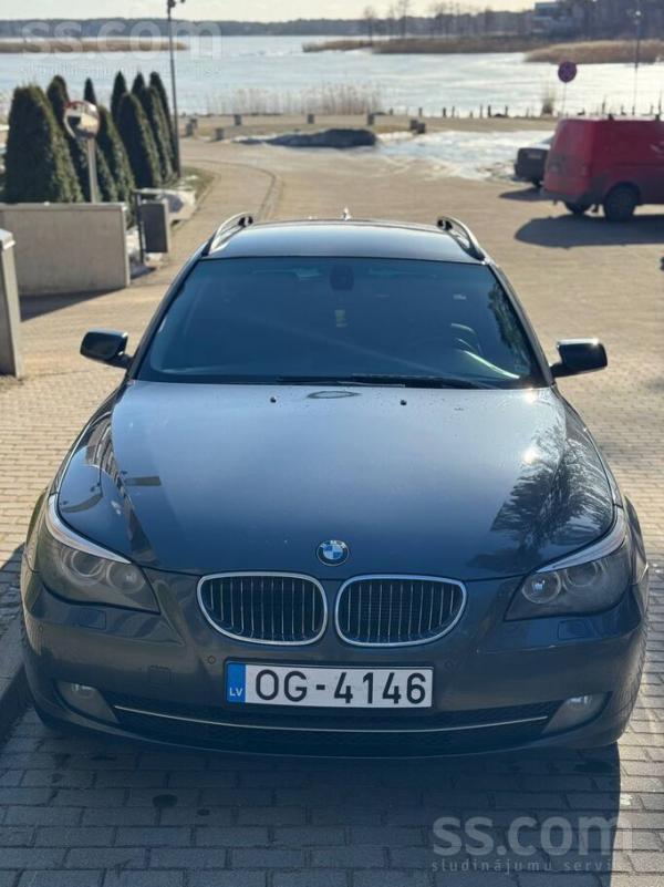 Grey BMW 523 2007 in Riga, with an engine capacity of 2.50 L and mileage of 367 thousand km for 2290 €, photo 8 on AUTOMOTO.COM.LV