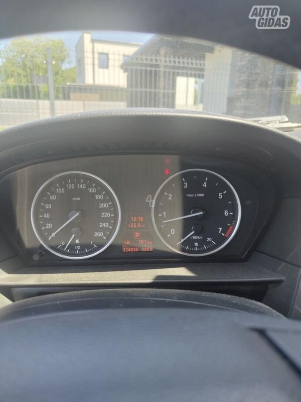 Grey BMW 523 2007 in Vilnius, with an engine capacity of 2.50 L and mileage of 325 thousand km for 4500 €, photo 5 on AUTOMOTO.COM.LV