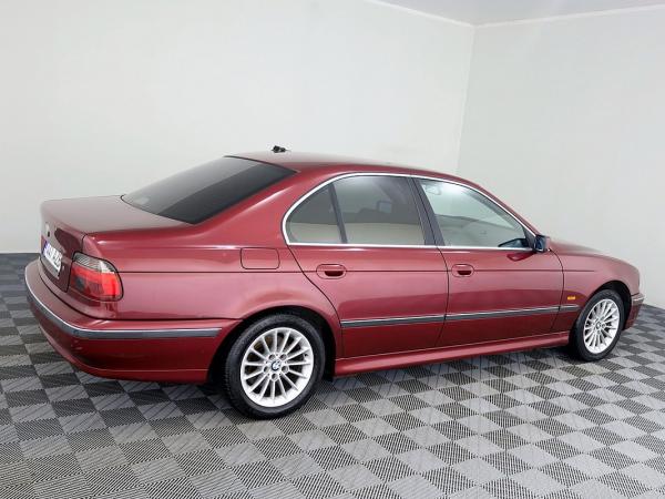 Красный БМВ 523 1996 в Таллин, объемом двигателя 2.50 л и пробегом 326 тыс. км за 1799 €, фото 10 на AUTOMOTO.COM.LV
