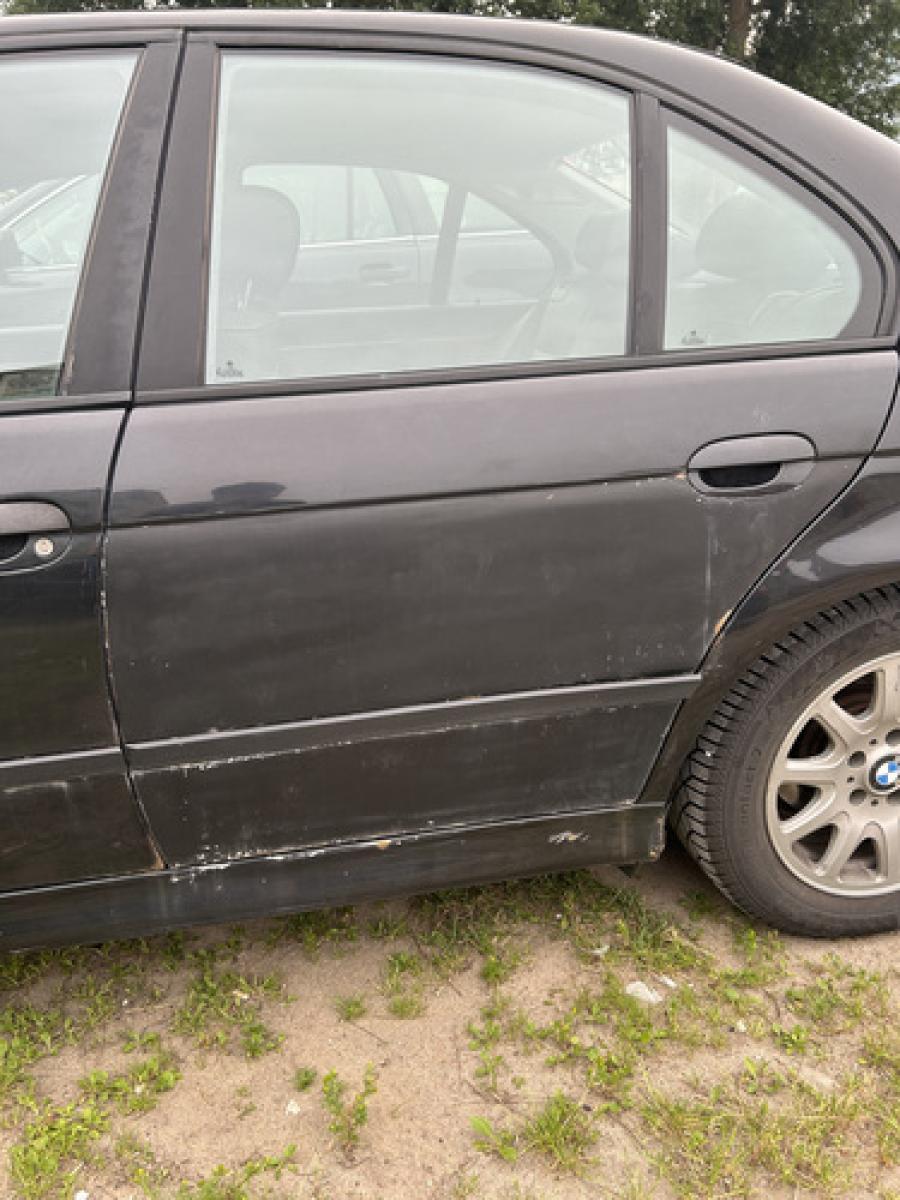 БМВ 523 1998 в Таллин, объемом двигателя 2.50 л и пробегом 208 тыс. км за 1400 €, фото 6 на AUTOMOTO.COM.LV